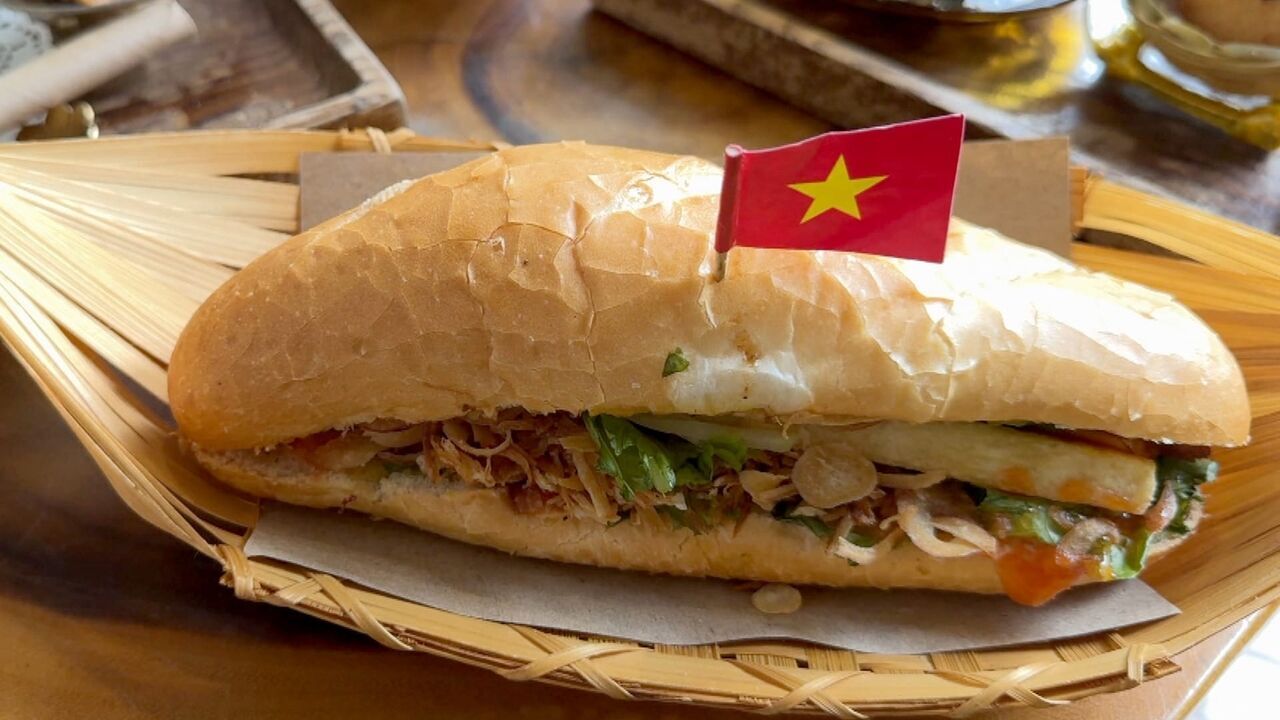 Voyage en cuisine Vietnam : le bánh mì - Magazine (2025)