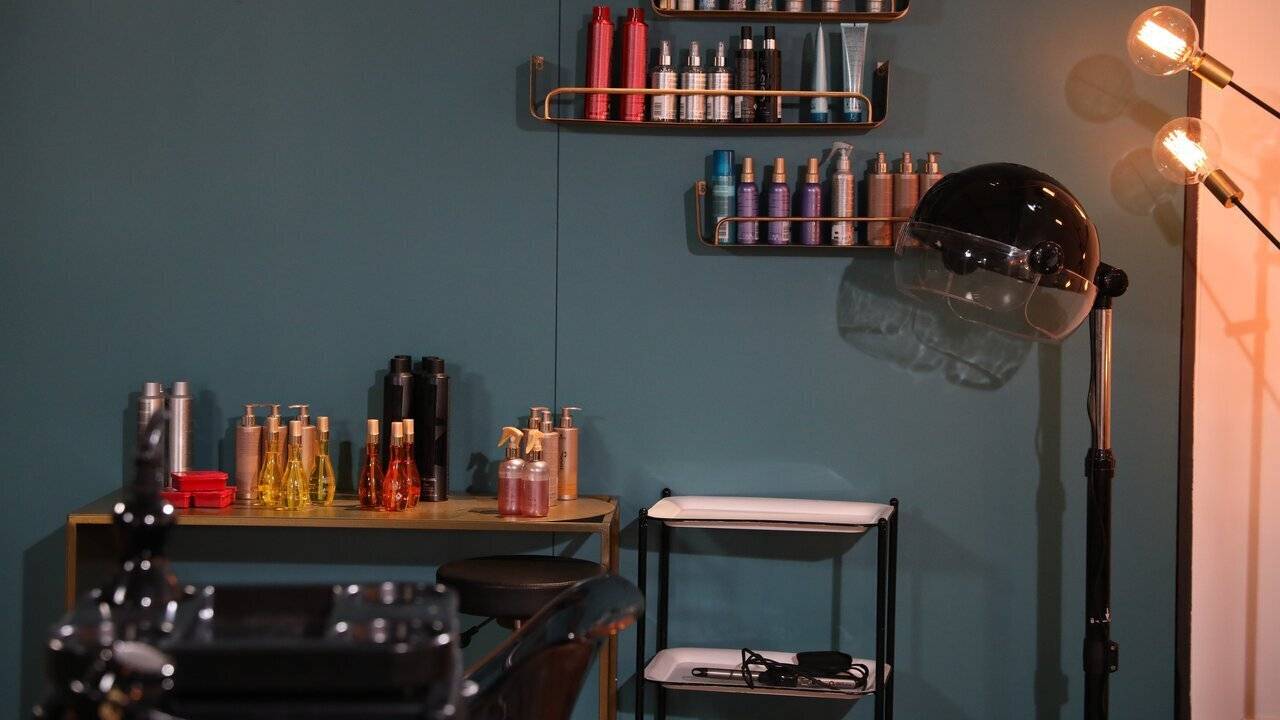 Incroyables transformations Sarah, Corinne, Joanna (Emission) où ...