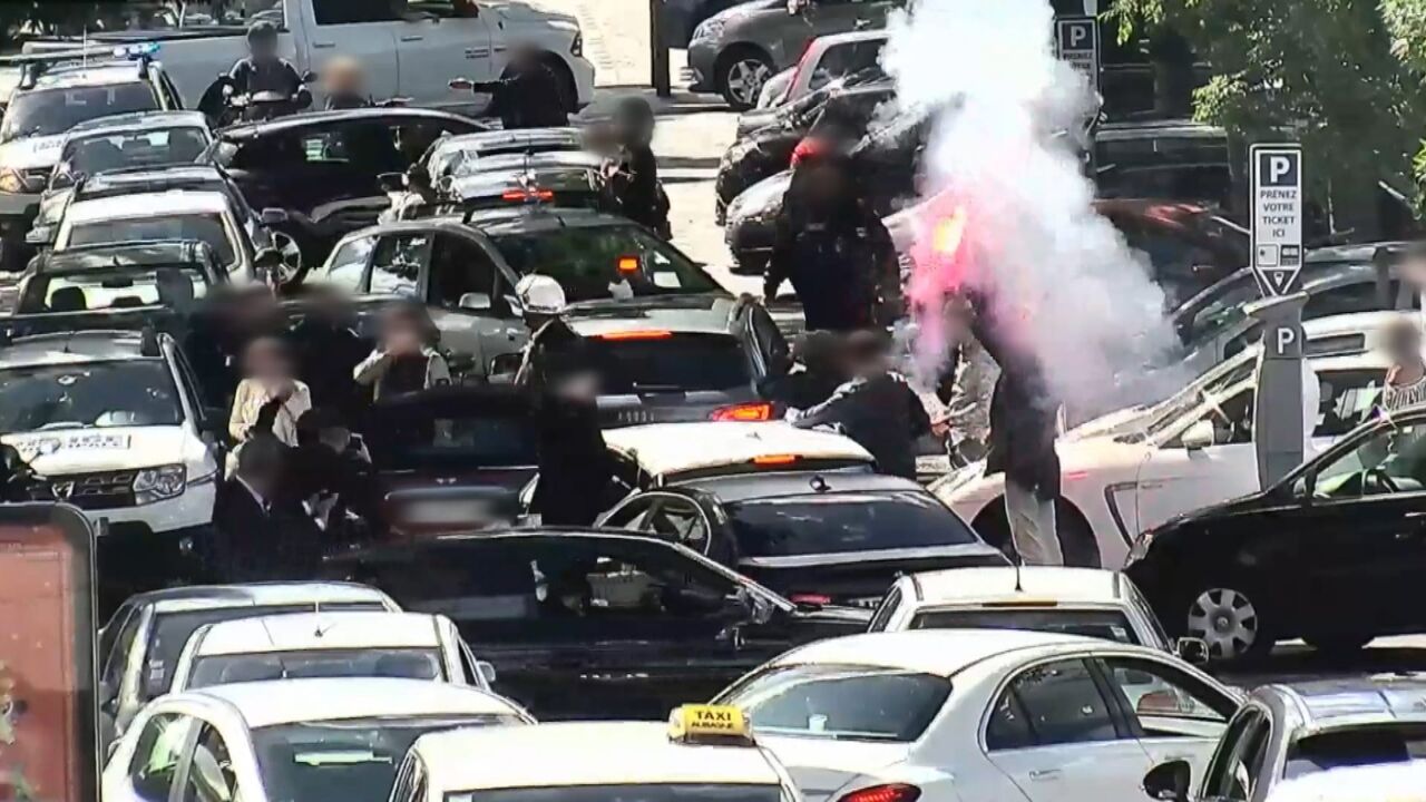 Flagrant délit Immersion dans les forces de sécurité…