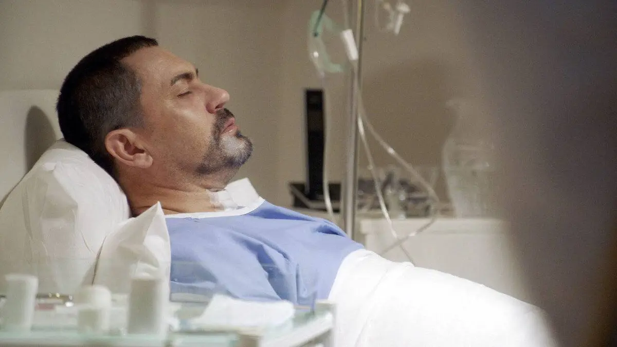 Hollywood Autopsy S05E14 George Michael (Documentaire) • Programme TV ...