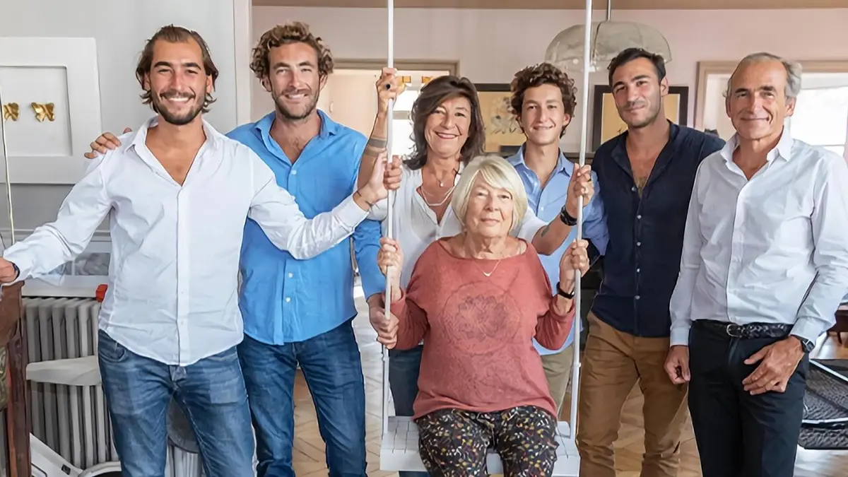 L'agence : l'immobilier de luxe en famille (Documentaire) où regarder TV, Replay, Streaming