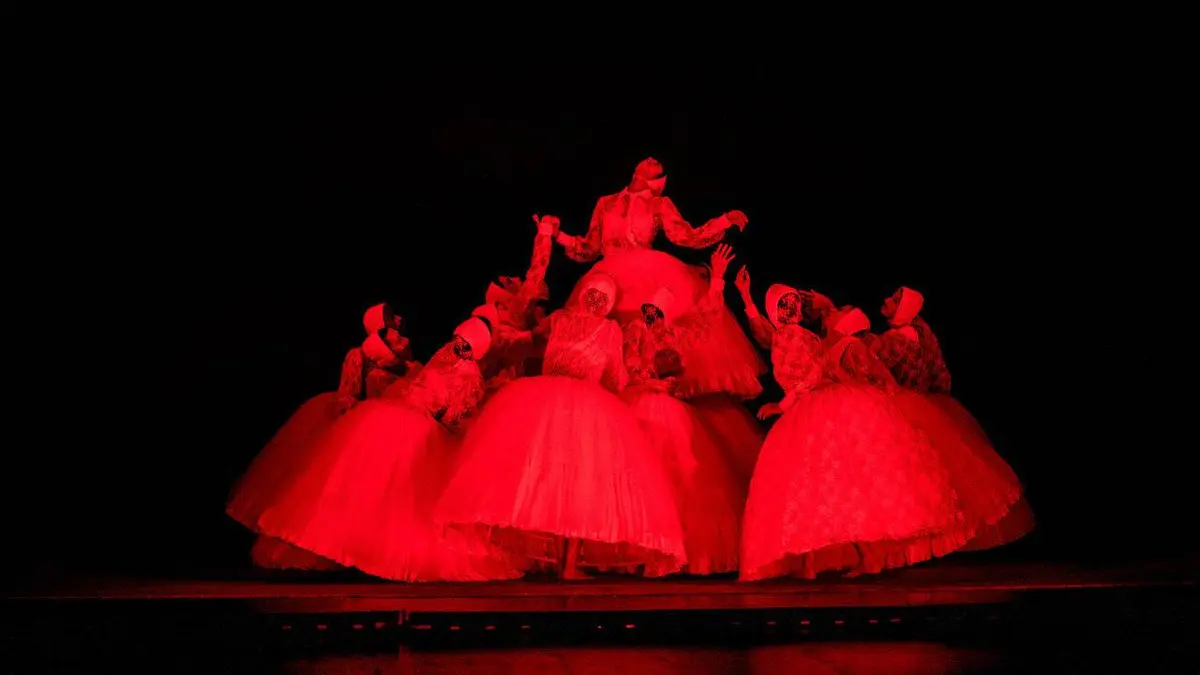 "La Belle au bois dormant" de Marcos Morau à l'Opéra de Lyon (Ballet ...