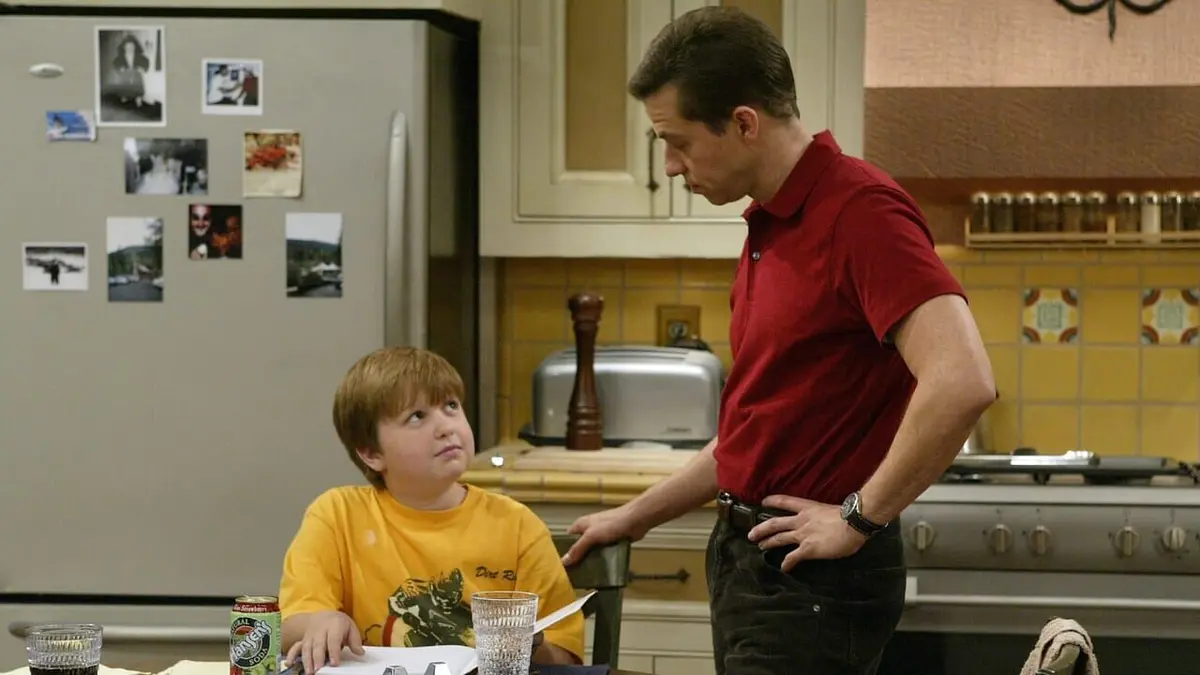 Mon oncle Charlie S02E05 Charlie et son double (Série) où regarder TV ...