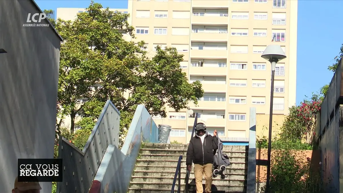 La Chaîne parlementaire replay du 23/10/2024 : Ça vous regarde ...