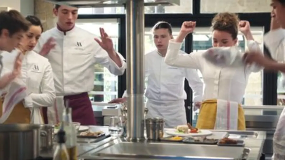 Ici tout commence replay du 29/04/2024 : ITC - [SPOILER] - Lionel prend son nouveau poste très à…