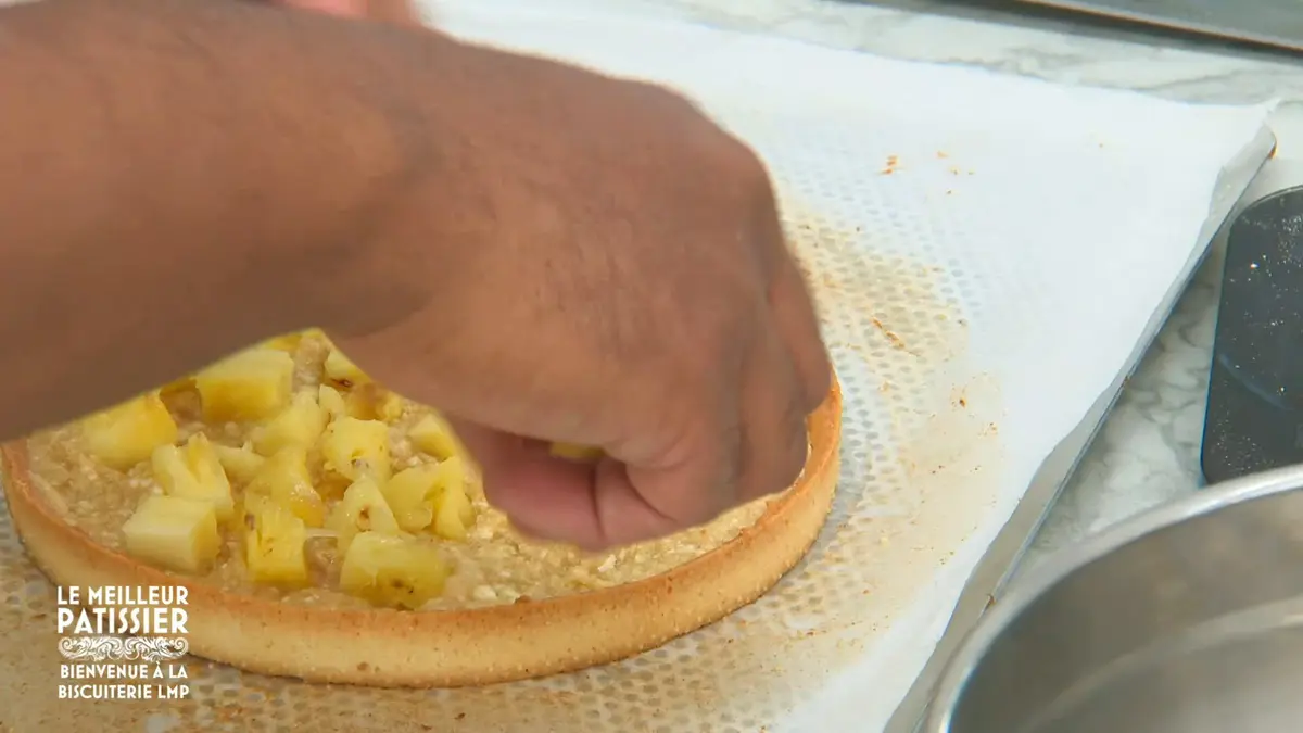 Le meilleur pâtissier replay du 24/10/2024 : Le meilleur pâtissier ...