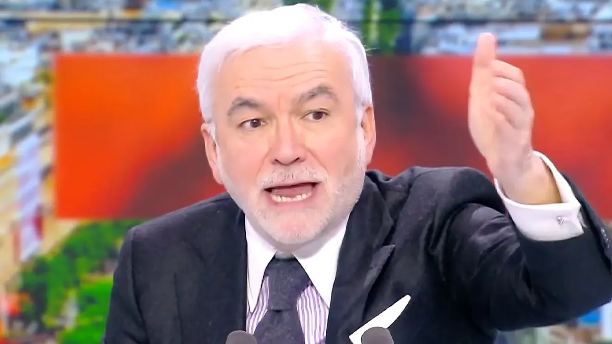 CNEWS replay du 13/01/2026 : "Macron a incarné un espoir, c'est du ...