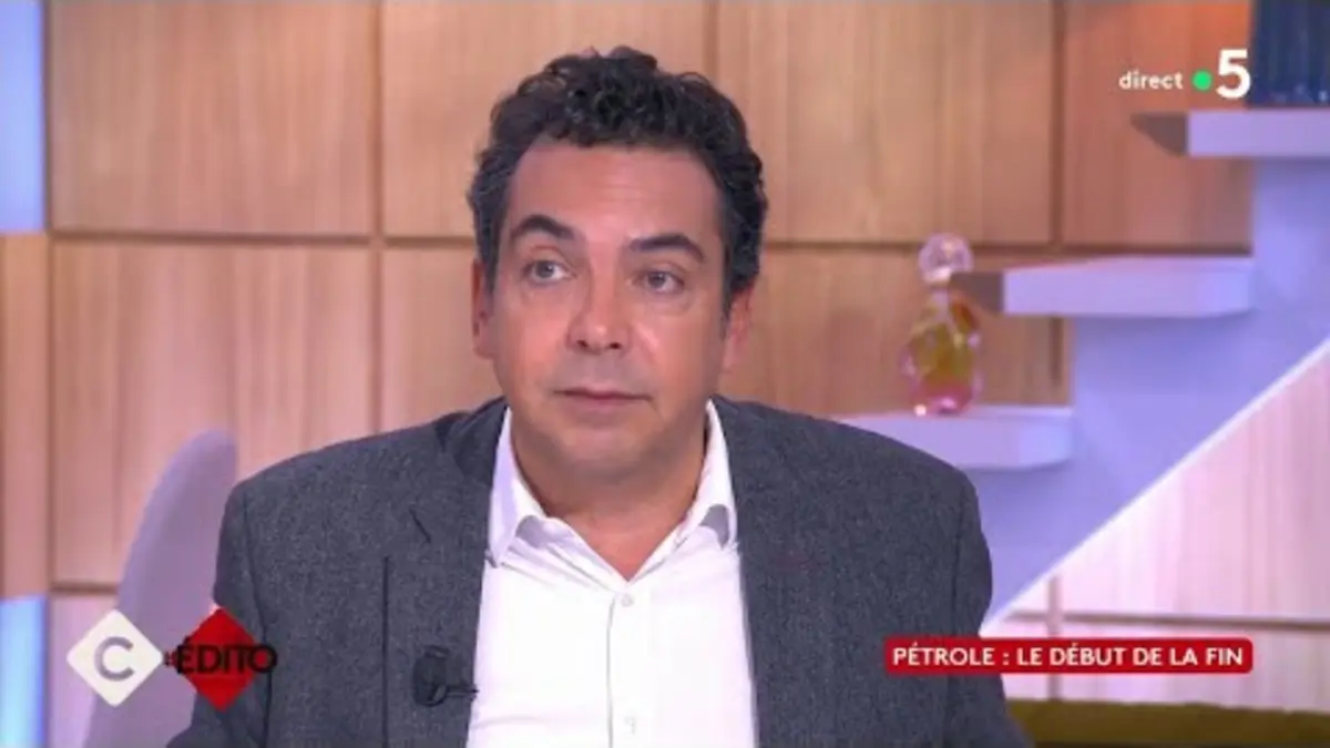 Replay C à vous du 13/12/2023 : Pétrole : le début de la fin - L’Édito ...