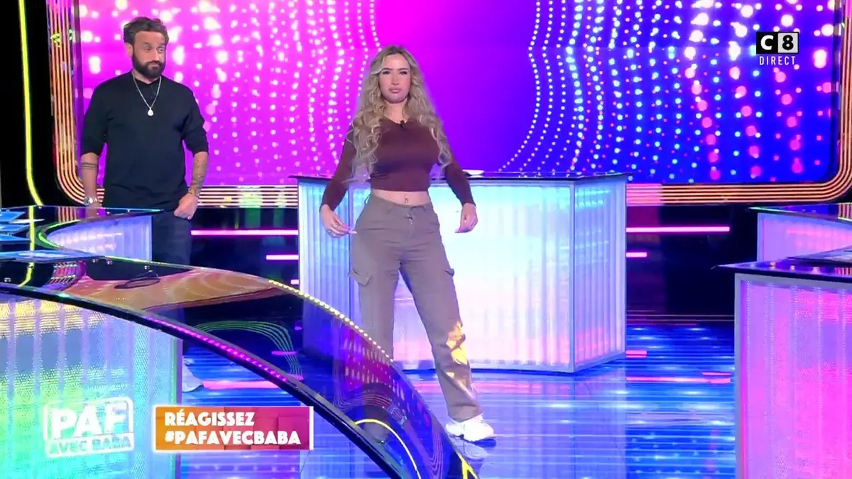 Replay Touche pas à mon poste ! du 26/04/2024 : Polska en mode Shakira dans TPMP