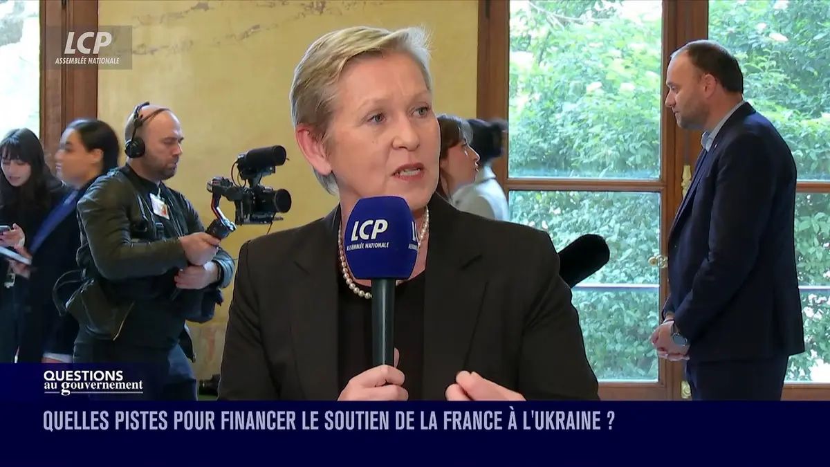 Replay La Chaîne parlementaire du 11/03/2025 : Questions au ...