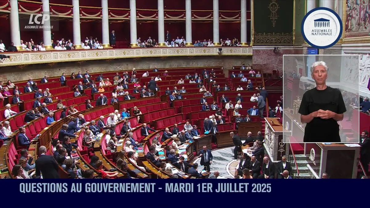 La Chaîne parlementaire replay du 01/07/2025 : Questions au ...