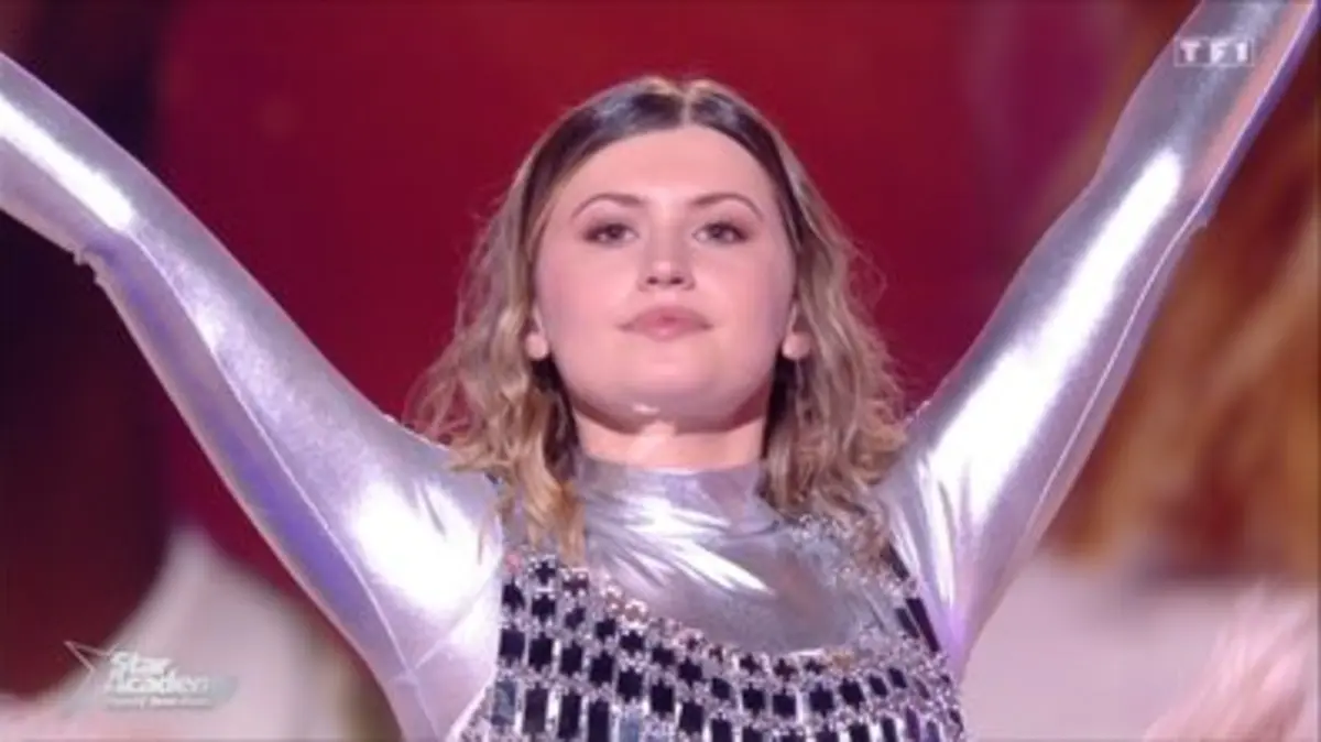 Star Academy replay du 04/01/2025 : Star Academy 2024 - Marine chante et danse sur "I am what…