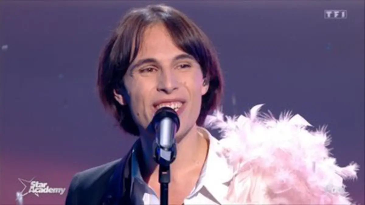 Star Academy replay du 12/10/2024 : Star Academy 2024 - Paul chante "Your Song" de Elton…