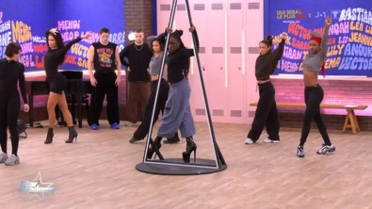 Star Academy replay du 01/01/2026 : Star Academy 2025 - 30cm de talons ...