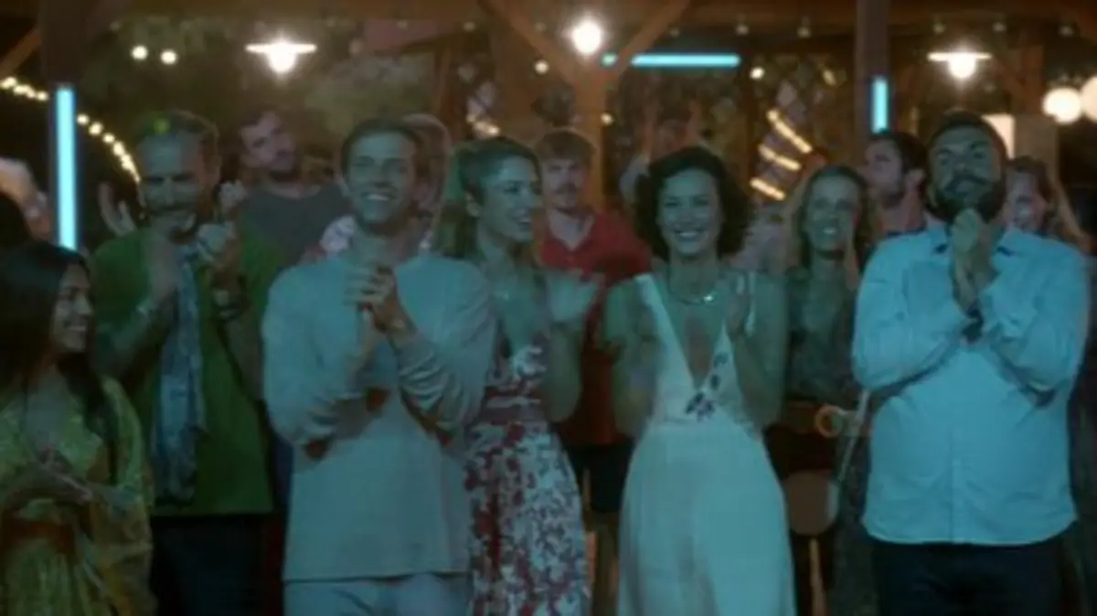 Replay Camping Paradis du 26/12/2024 : Camping paradis - S18 - E08 - Une régate au Paradis ...