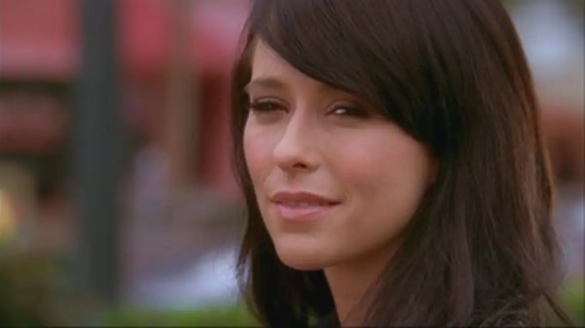 Replay Ghost Whisperer du 08/05/2024 : Ghost whisperer - S02 E02 - L'amour ne meurt jamais