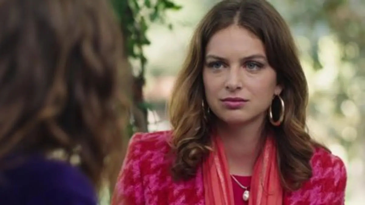 Replay Ici tout commence du 25/11/2024 : ITC - [SPOILER] - Rose prête à dévoiler son secret à Carla