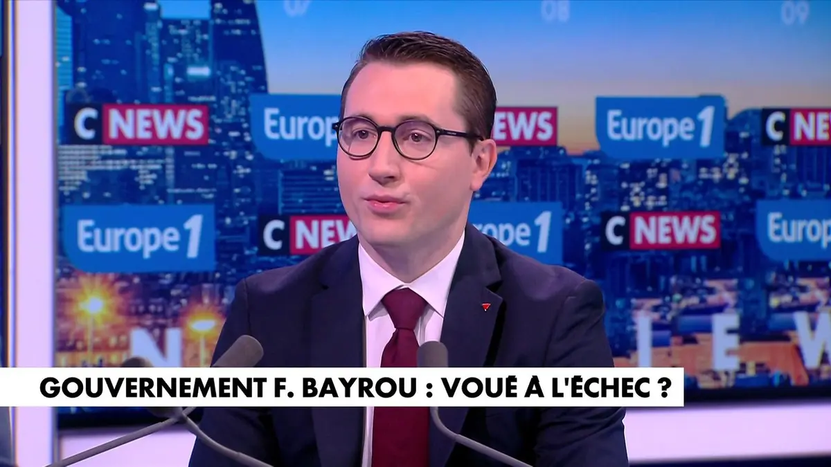 Replay Le grand rendez-vous du 24/12/2024 : La grande interview : Antoine Léaument