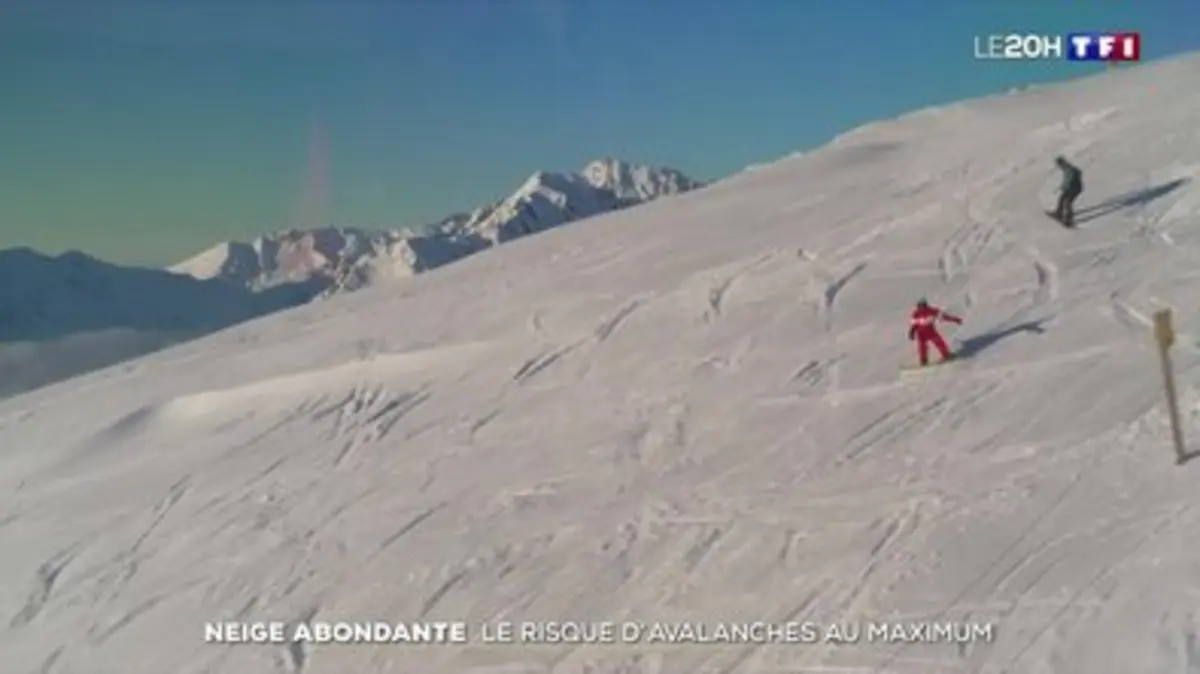 Replay Journal de TF1 du 12/01/2025 : Neige abondante : le risque d'avalanches au maximum