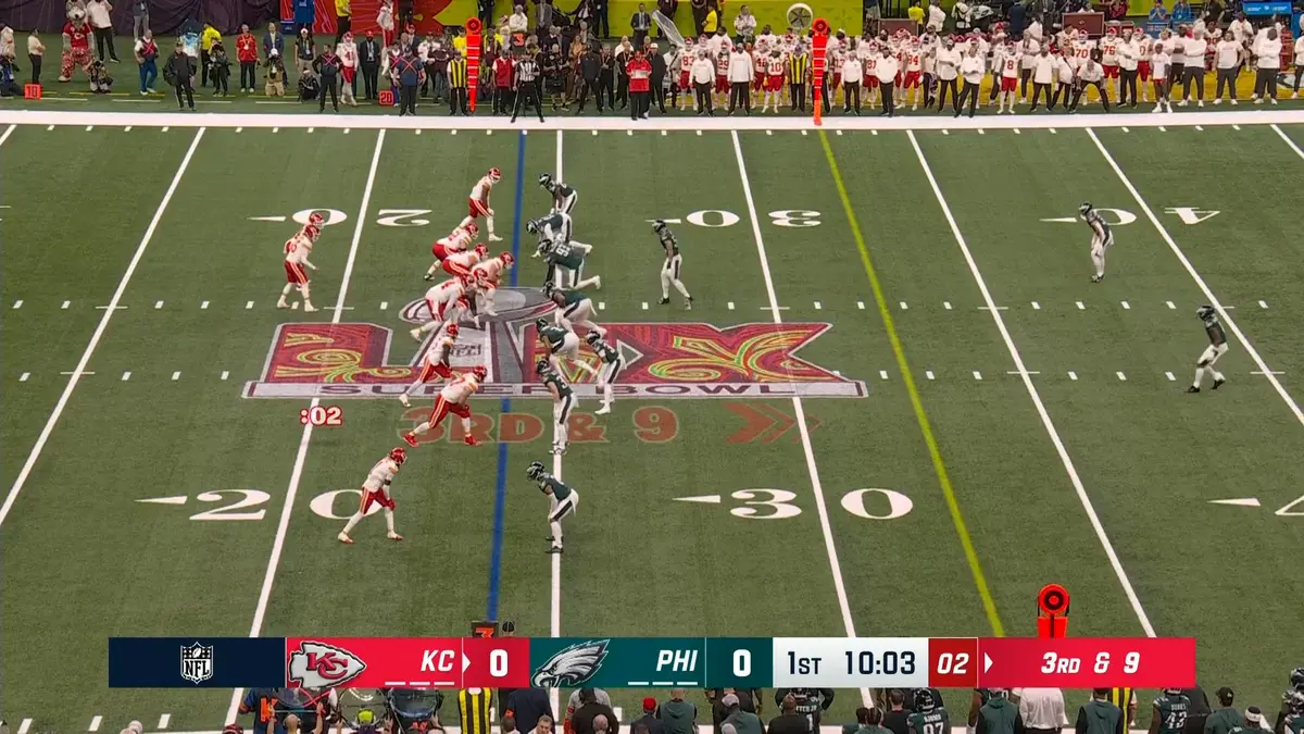 Replay NFL du 10/02/2025 : NFL : Super Bowl : avant match et 1re mi-temps
