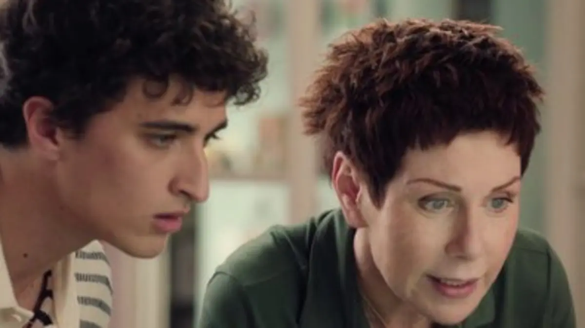 Replay Plus belle la vie du 12/06/2024 : PBLVEPB - [SPOILER] - Jules va ...