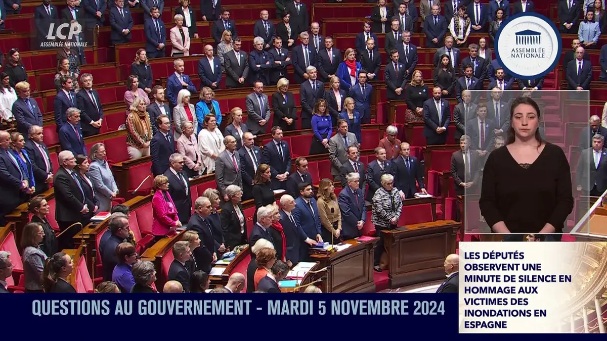 Replay La Chaîne parlementaire du 06/11/2024 : Questions au ...