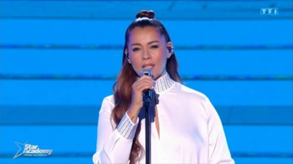 Replay Star Academy du 23/11/2024 : Star Academy 2024 - Chimène Badi chante "Je reste là"