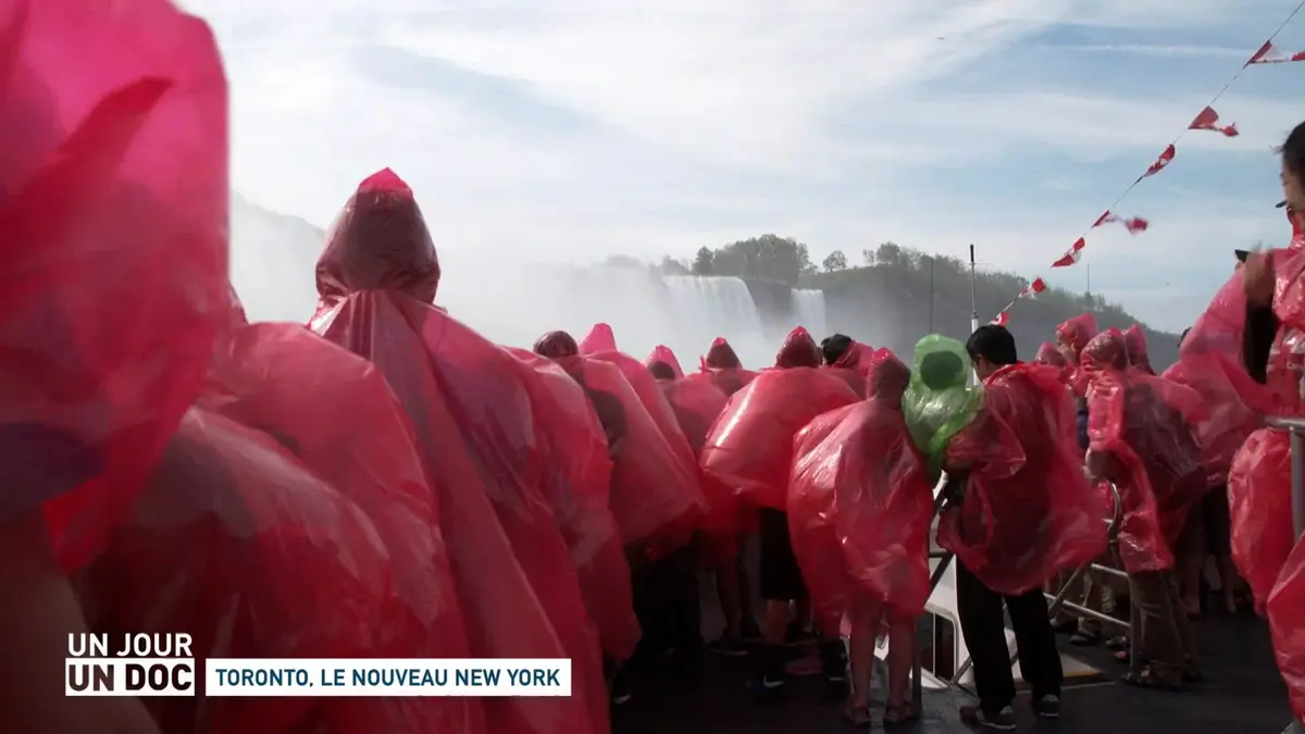 Replay Un jour, un doc du 01/11/2024 : Un jour, un doc : Toronto, le ...