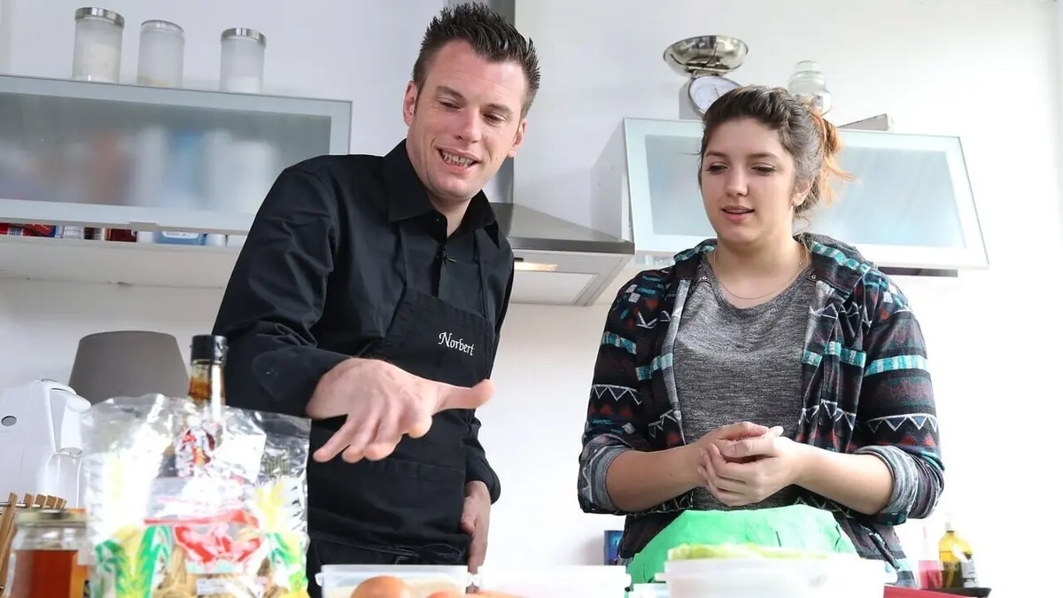 Norbert, commis d'office (Magazine) • Programme TV & Replay